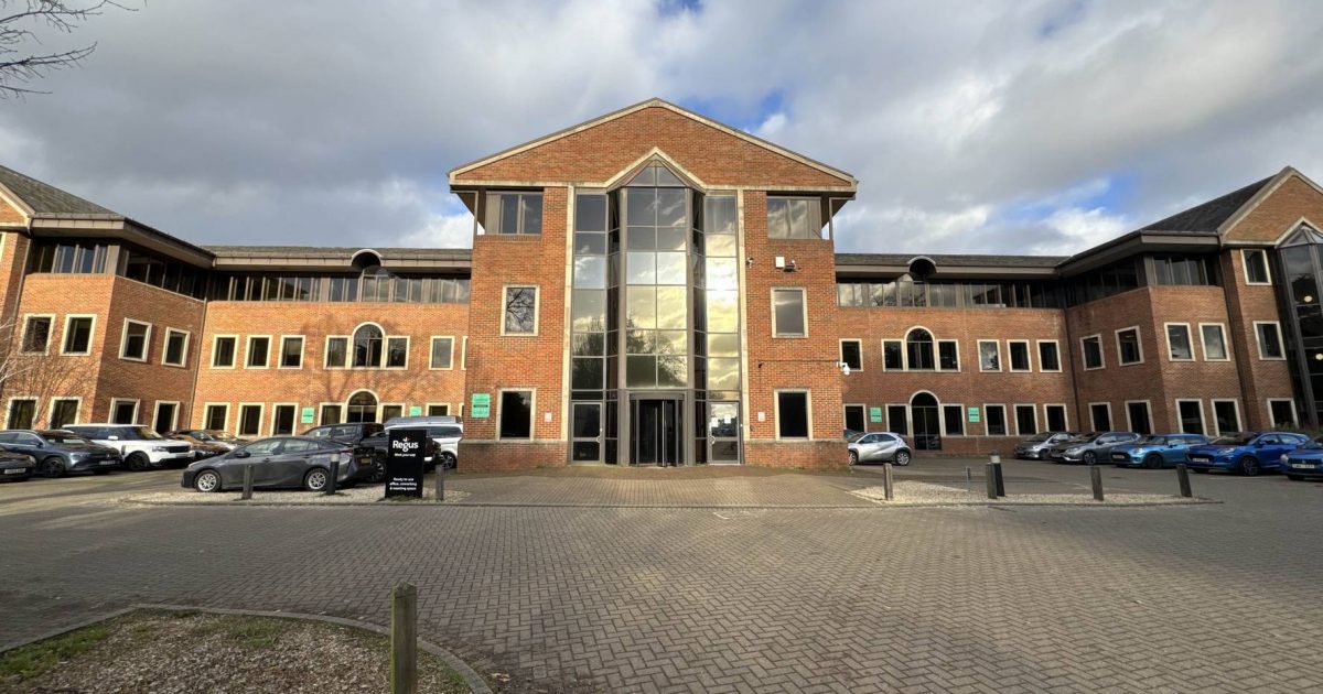 Premium Office Space Heathrow | Global Connectivity
