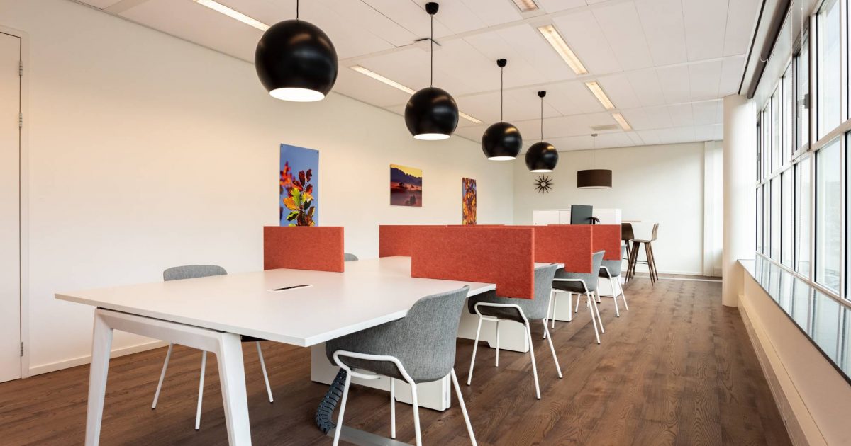 Premium Office Space CRC Tower All Seasons Place Bangkok